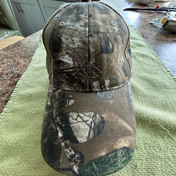 Realtree | Accessories | Nwt Realtree Power Cap 25 The Power To See In ...